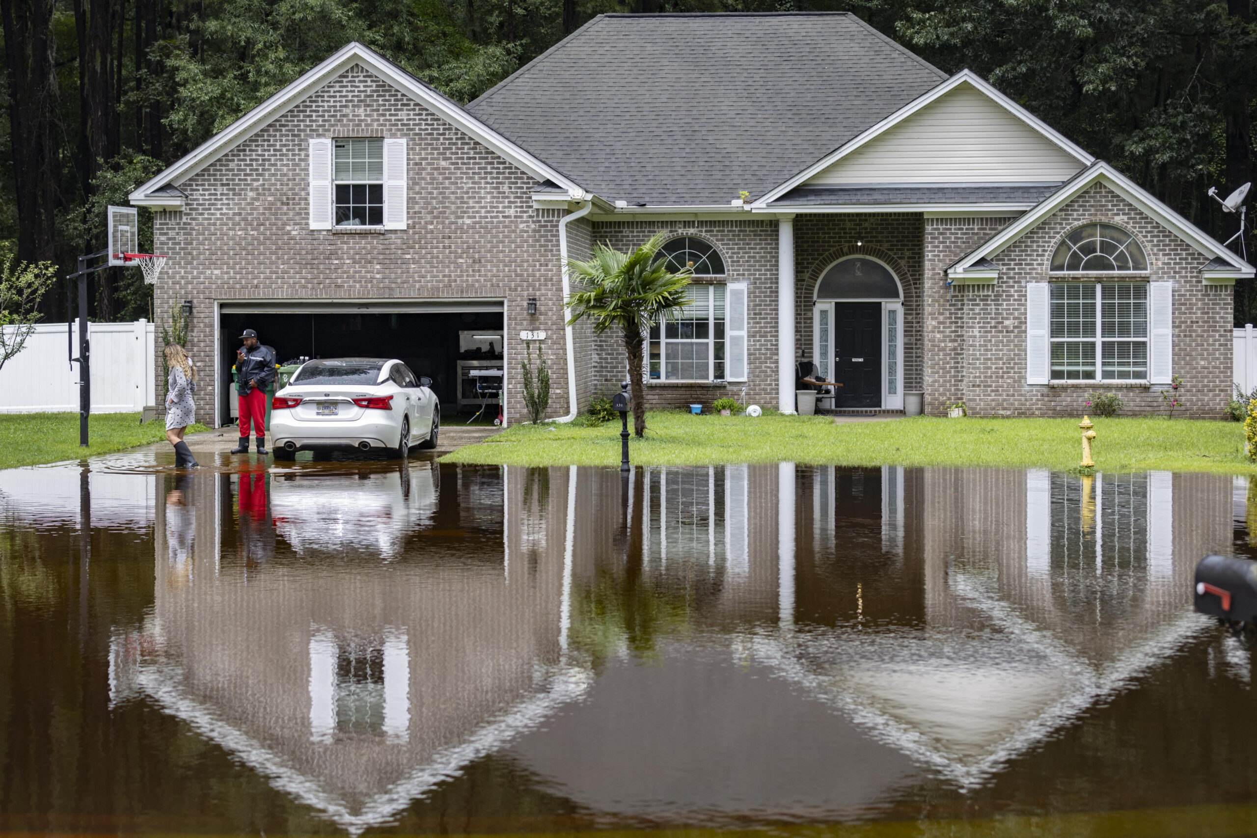 Tropical Storm Debby makes 2nd landfall in South Carolina, heavy rain ...